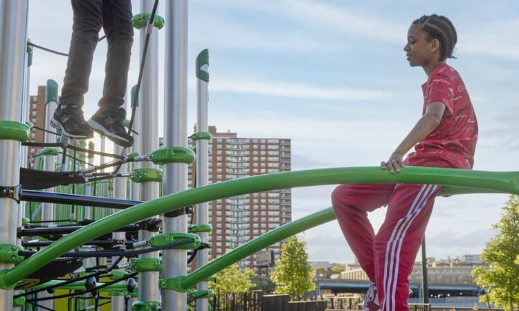 Bronx Point - Marvel